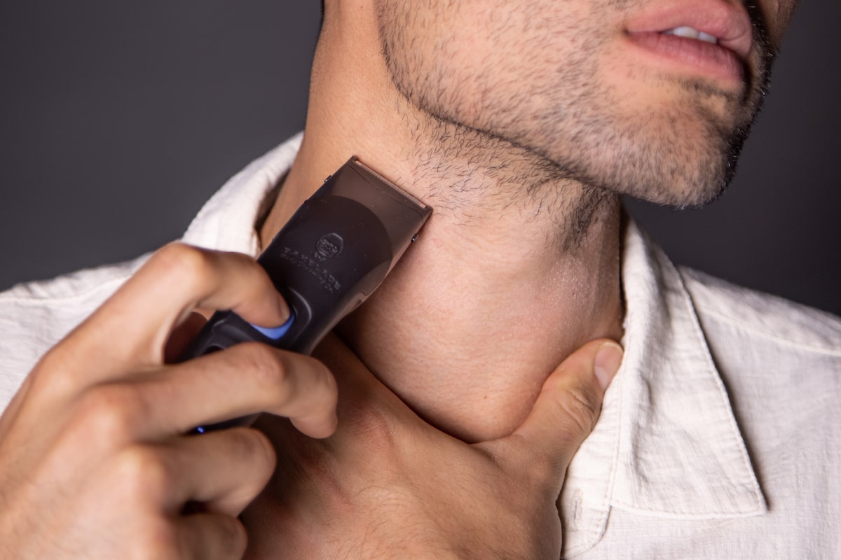 What is the Best Way to Manscape? Manscaping Trends 2022 – BAKBLADE